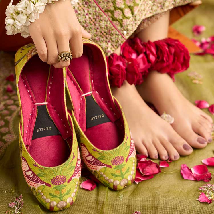 Women – Dazzle by Sarah